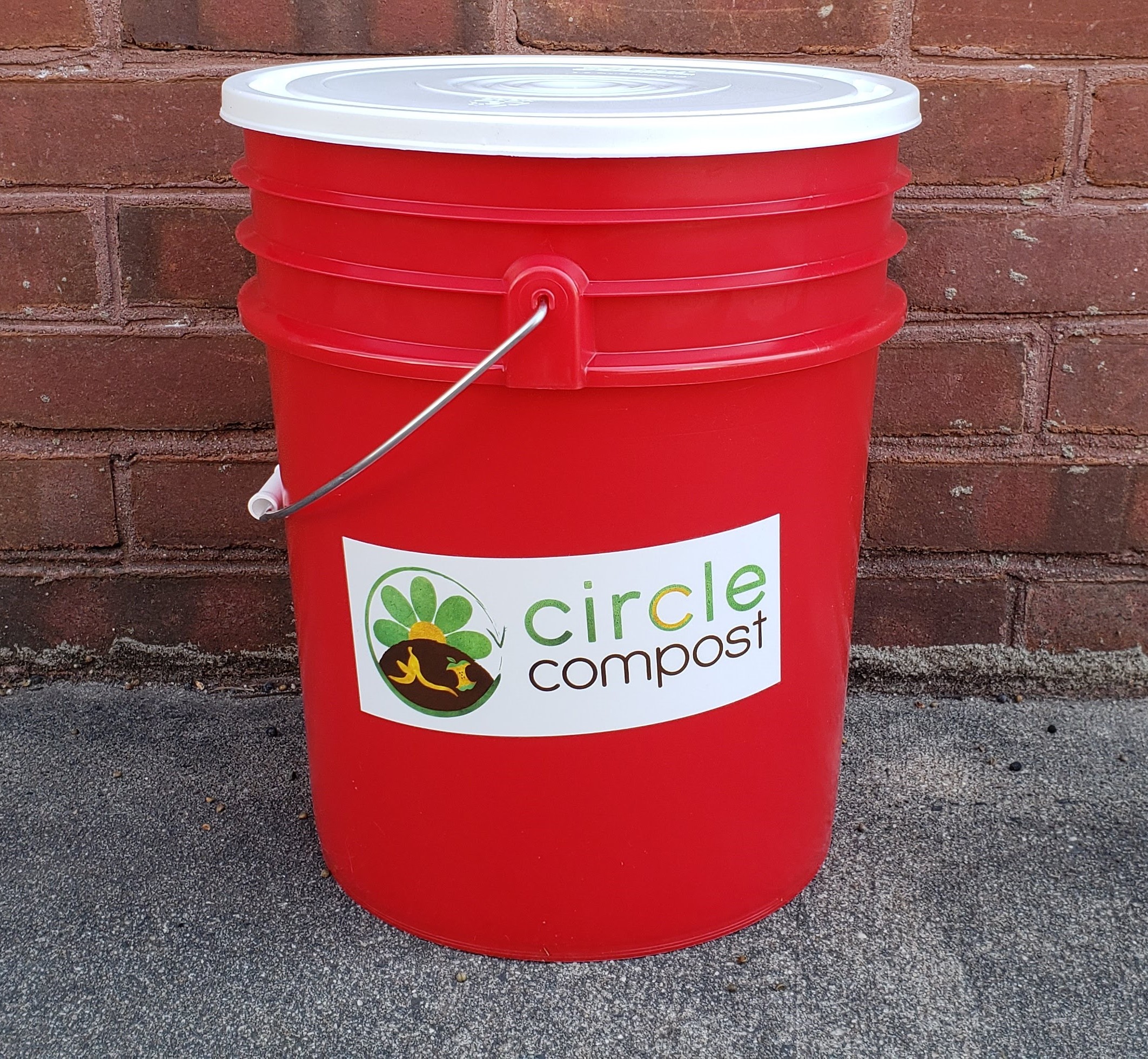 compost bucket Philly | Circle Compost | Food Scraps, Leaf Pickup ...