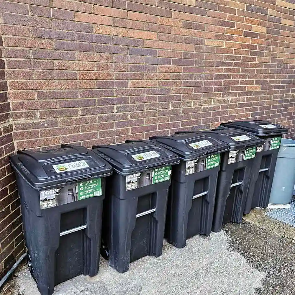 commercial-composting-bins | Circle Compost | Food Scraps, Leaf Pickup ...